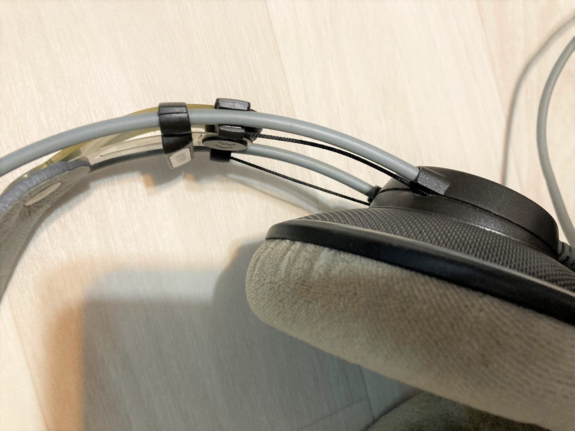 【レビュー】AKG K601 実はK501に近い音色。K501のクリアさと低音が両立 - どせいのヘッドホンレビュー